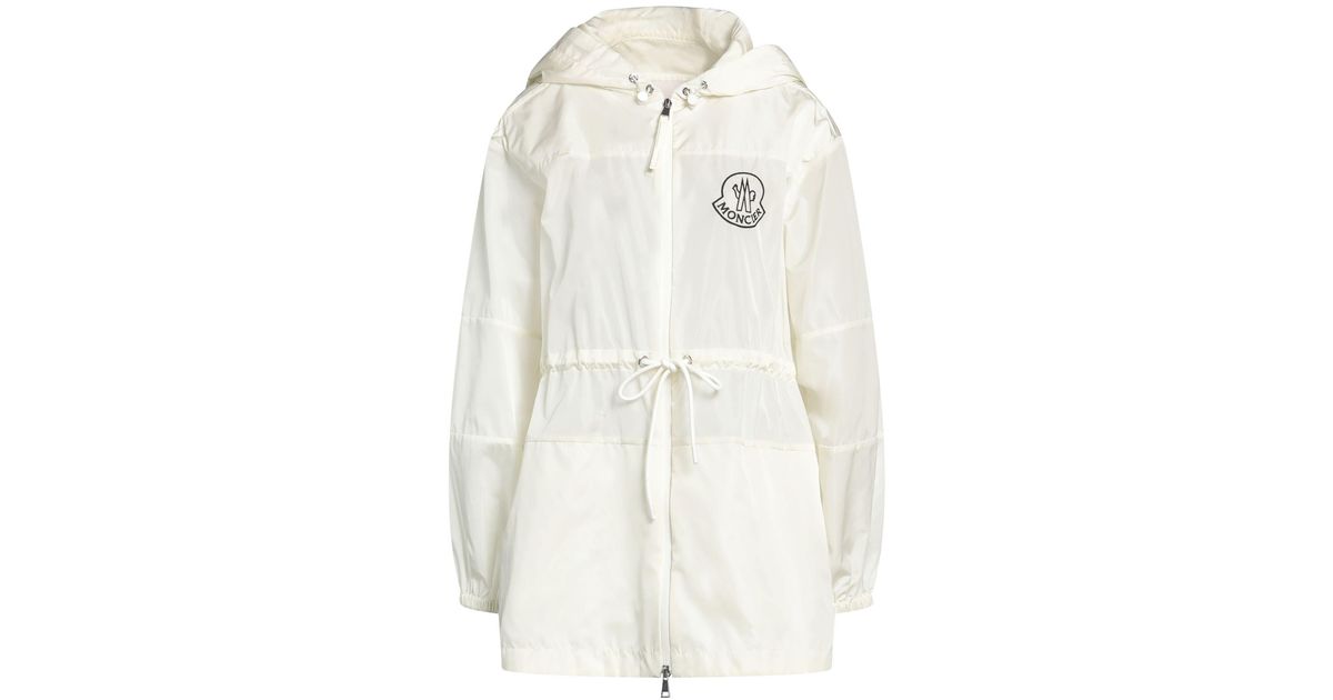 Moncler Jacket in White | Lyst