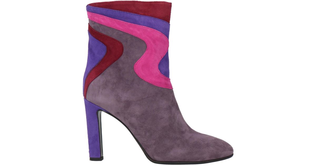 Isabelle Paris Ankle Boots Leather in Purple | Lyst UK
