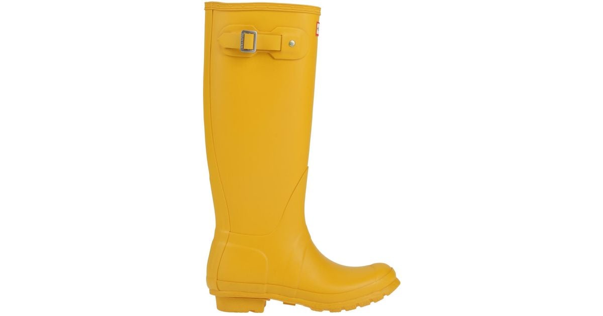 HUNTER Matt Original Tall Wellington Boots in Yellow | Lyst