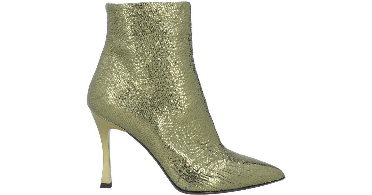 Isabelle Paris Military Ankle Boots Soft Leather in Green | Lyst