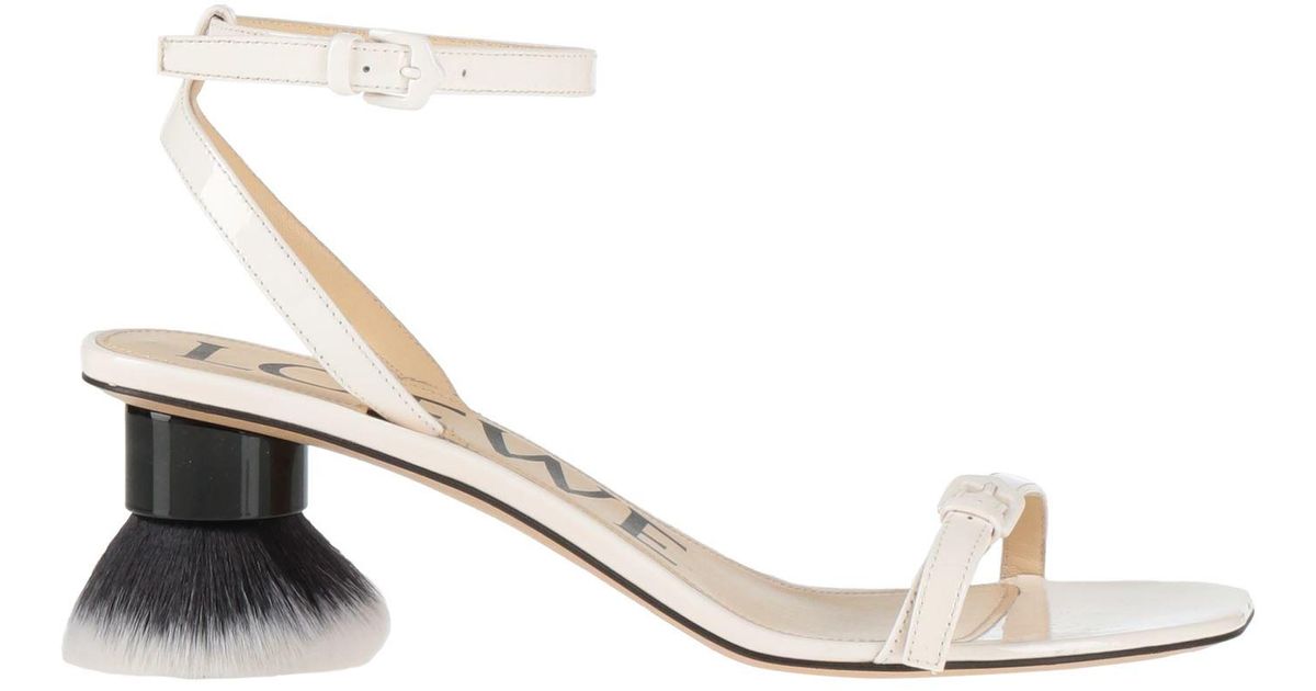 Loewe Sandals in Natural | Lyst