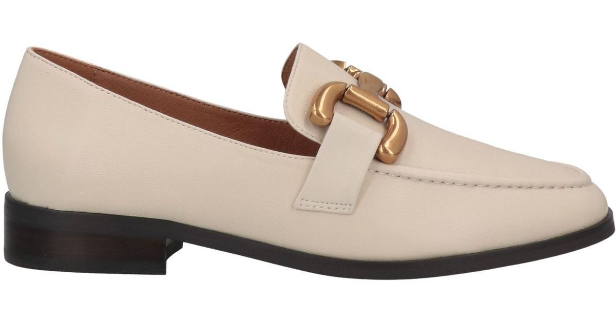 Bibi Lou Loafers in Natural | Lyst
