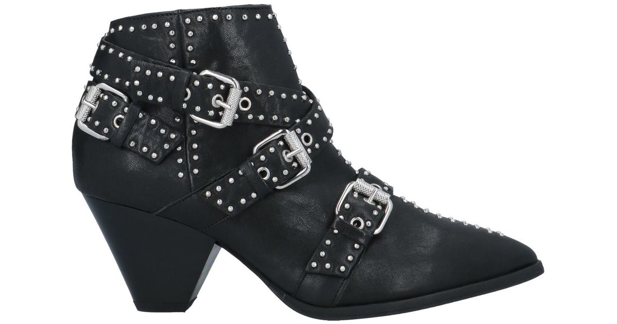Janet & Janet Ankle Boots in Black - Lyst