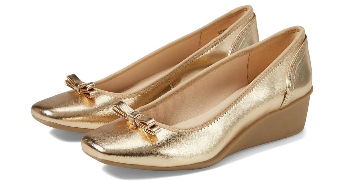 Anne Klein Waldorf High Heels, Manmade in Metallic | Lyst
