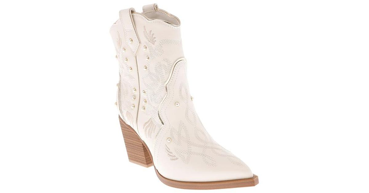 MIA Wendi (Off-/) Boots in White | Lyst