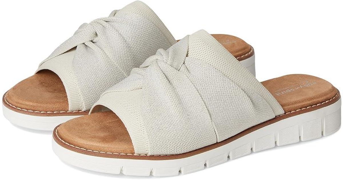 Easy Spirit Josy Sandals Ivory/ 9 M (B) Manmade in White | Lyst