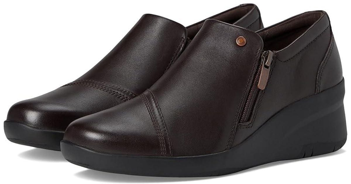 Clarks Suttyn Zip (Chocolate Leather) Flat Shoes in Black | Lyst
