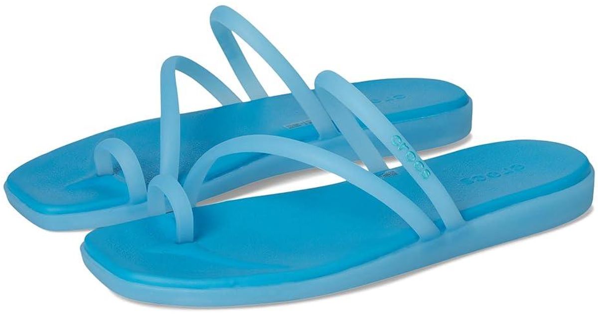 Crocs™ Miami Toe Loop Sandal Sandals in Blue | Lyst