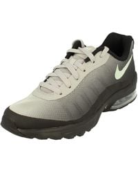 Nike Air Max Invigor Running Trainers in Black for Men | Lyst UK