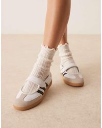 adidas Originals Ballet Flats 'Samba Jane' in White | Lyst UK