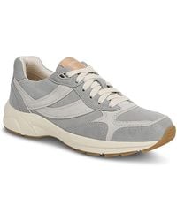 Vince Golden Gate Runner Sneakers in Natural | Lyst UK