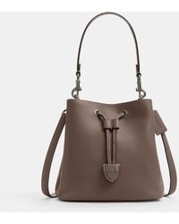COACH Rowan Bucket Bag in White | Lyst