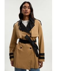Karen Millen Short Trench Coat in Black | Lyst UK