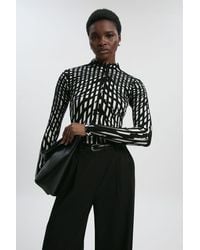 Karen Millen Geo Jacquard Knit Long Sleeve Top in Green | Lyst UK