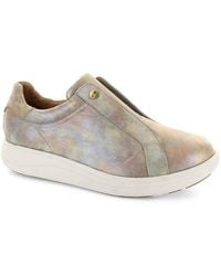 Strive Valerie Sneaker in Green | Lyst