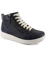 Strive Valerie Sneaker in Green | Lyst