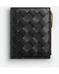 Bottega Veneta Intrecciato Small Bi-fold Wallet in Brown | Lyst UK