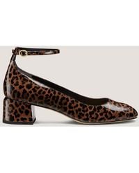 Stuart Weitzman Emilee Strap Pump 45 in Black | Lyst
