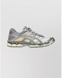 Asics Gel-Cumulus 16 Low-Top Sneakers in White | Lyst UK