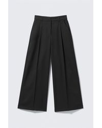 Monki Loose Fit Cocoon Leg Suiting Trousers in Grey | Lyst UK