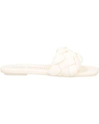 Stuart Weitzman Sandals in White | Lyst UK