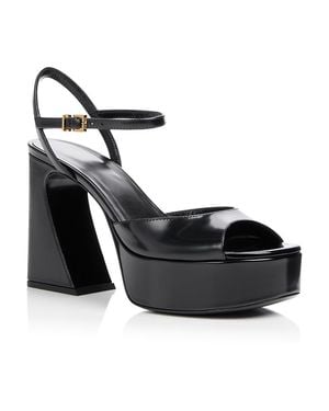 Shop Fendi Online | Sale & New Season | Lyst