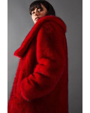 Designer Fur coats for Women | Lyst