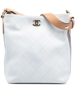 Shop CHANEL Online | Sale & New Season | Lyst