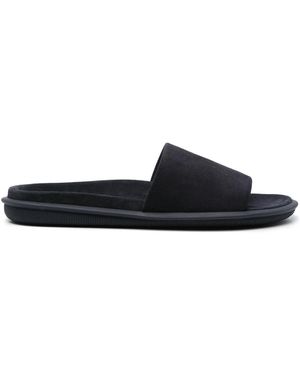 Giorgio armani flip flops store