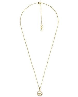 Michael Kors en promotion | Jusqu'à -40 % | Lyst