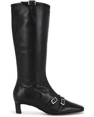 Shop REVOLVE Store Online | Latest & Trending Items | Lyst