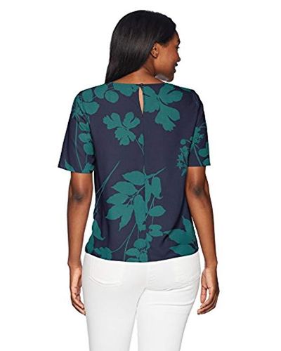 Lark & Ro Standard Crepe De Chine Crew Neck Short Sleeve Shirt in Blue ...
