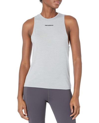 New Balance Tops for Women | Online Sale up to 73% off | Lyst