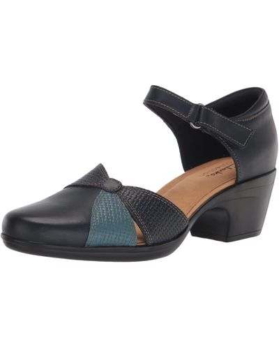 Clarks T-shirts for Women | Online Sale up to 60% off | Lyst