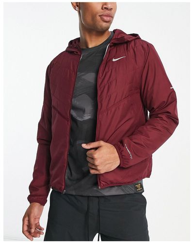 Red Nike Jackets for Men | Lyst