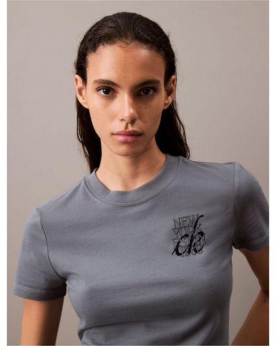 Calvin Klein T-shirts for Women | Online Sale up to 57% off | Lyst