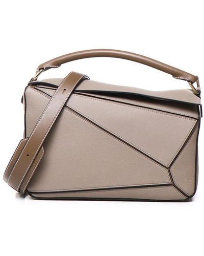 Shop Loewe Online | Sale & New Season | Lyst