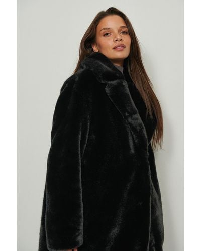 Fur coats for Women | Lyst