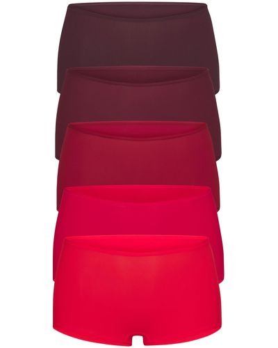 Red Skims Hosiery for Women | Lyst