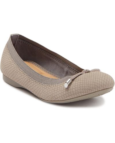 Me Too Flats and flat shoes for Women | Online Sale up to 76% off | Lyst