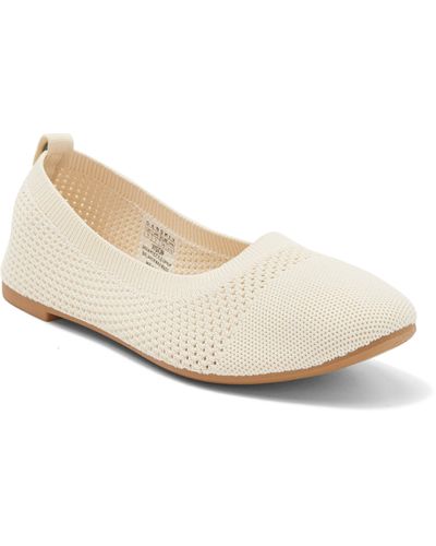 Women's Danskin Flats and flat shoes from $24 | Lyst