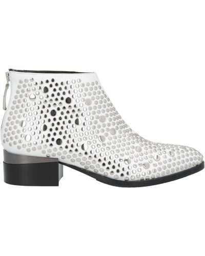 White Laura Bellariva Shoes for Women | Lyst