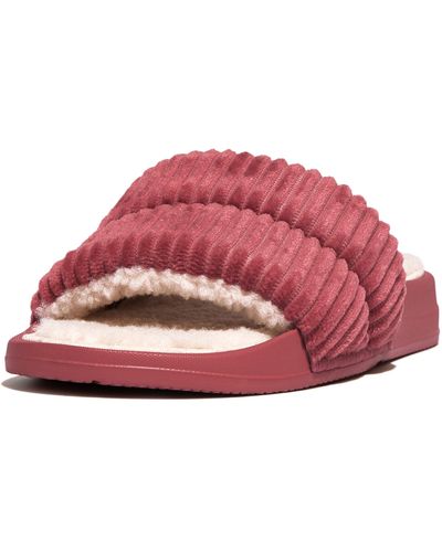 Red Fitflop Flats for Women | Lyst