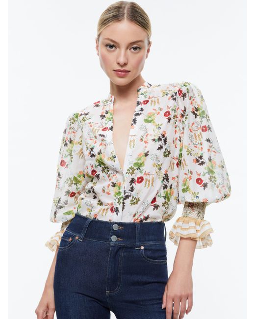 Alice + Olivia Ilan Button Front Blouse in White | Lyst