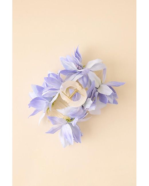By Anthropologie The Lily Flower Hair Claw Clip in Blue | Lyst UK