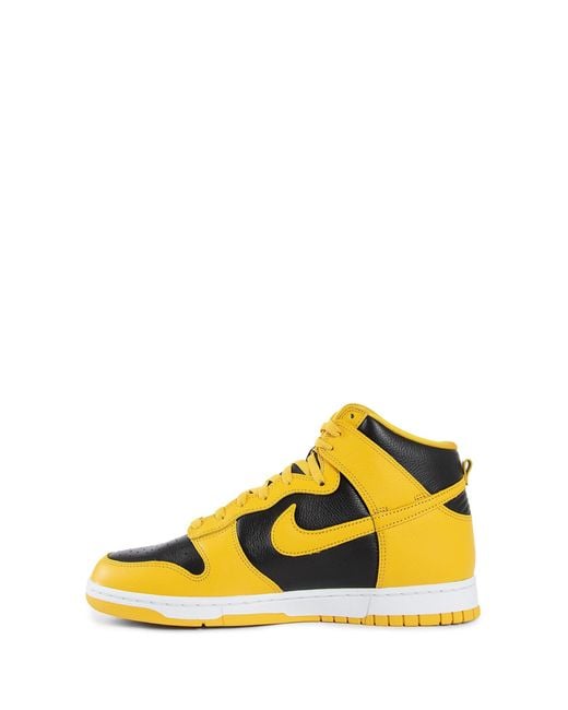 Nike Sneakers in Yellow for Men | Lyst
