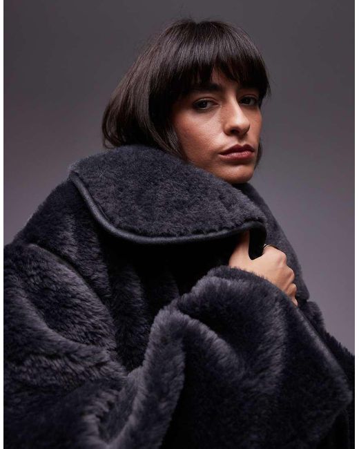 ARKET Oversized Faux Shearling Jacket With Funnel Neck And Contrast ...