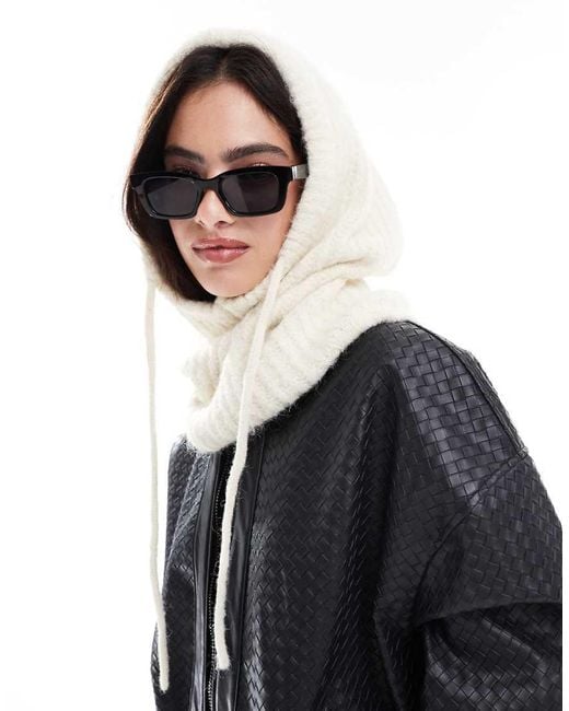 Pieces Oversized Balaclava Snood in White | Lyst UK