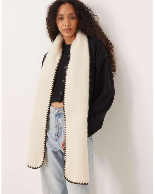 Accessorize Stitch Edge Suffer Fluffy Scarf in Black | Lyst UK