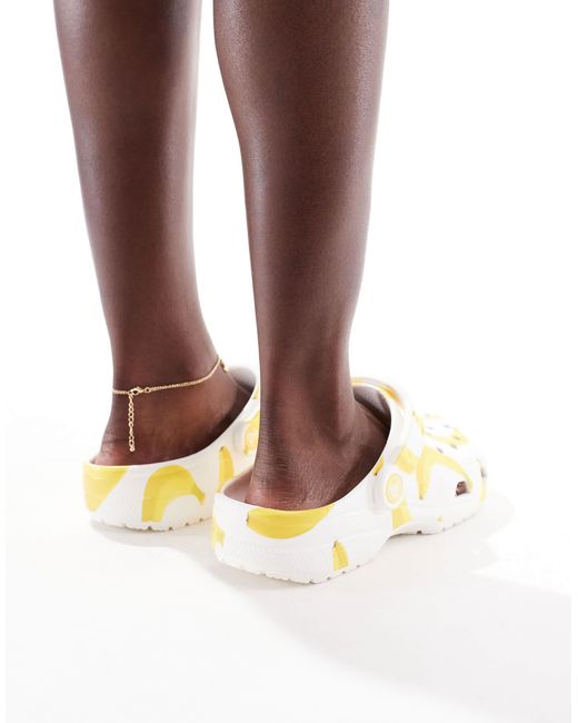 Crocs™ Classic Fresh Fruits Banana Print Clog in Natural | Lyst